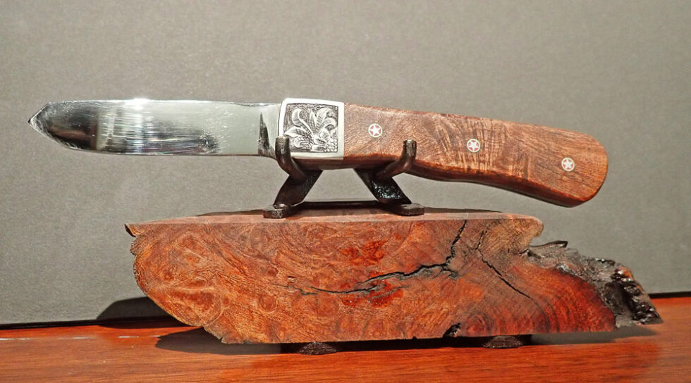 62. Sobbing Steer Knife by Buddy Knight – SOLD | Museum of the Big Bend